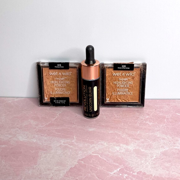 wet n wild | Makeup | New Makeup Highlighters | Poshmark